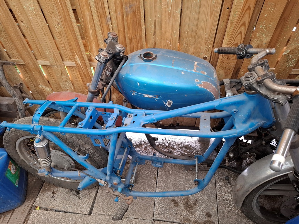 Restauration 380 GT - Forum Suzuki GT Triples et Twins Deux Temps